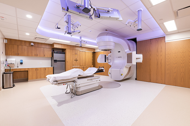 Chao Family Comprehensive Cancer Center and Ambulatory Care building | UCI Health | Orange ...