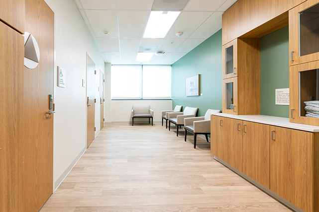 Chao Family Comprehensive Cancer Center and Ambulatory Care building ...