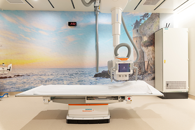 Chao Family Comprehensive Cancer Center and Ambulatory Care building ...